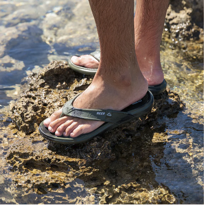 REEF® Sandals, Shoes & Apparel